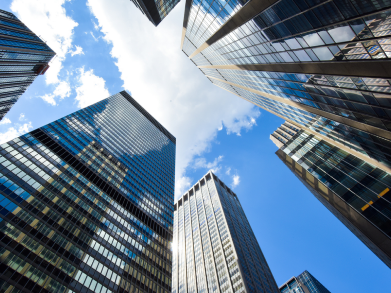 Bloomberg Expands NYC Office Footprint With 925 KSF Lease - CRE Daily